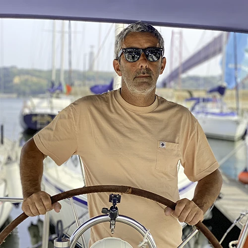 Get in Touch - Sailing with Sal